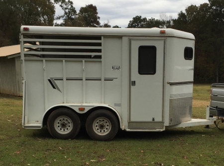 2-horse Slant Trailer - MyHorseForSale.com Horse Trailers For Sale