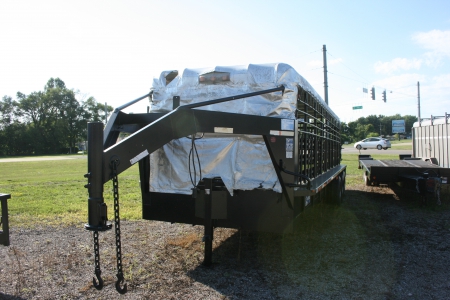 Used Gooseneck Brand 2001 28' Stock Trailer - MyHorseForSale.com Horse ...